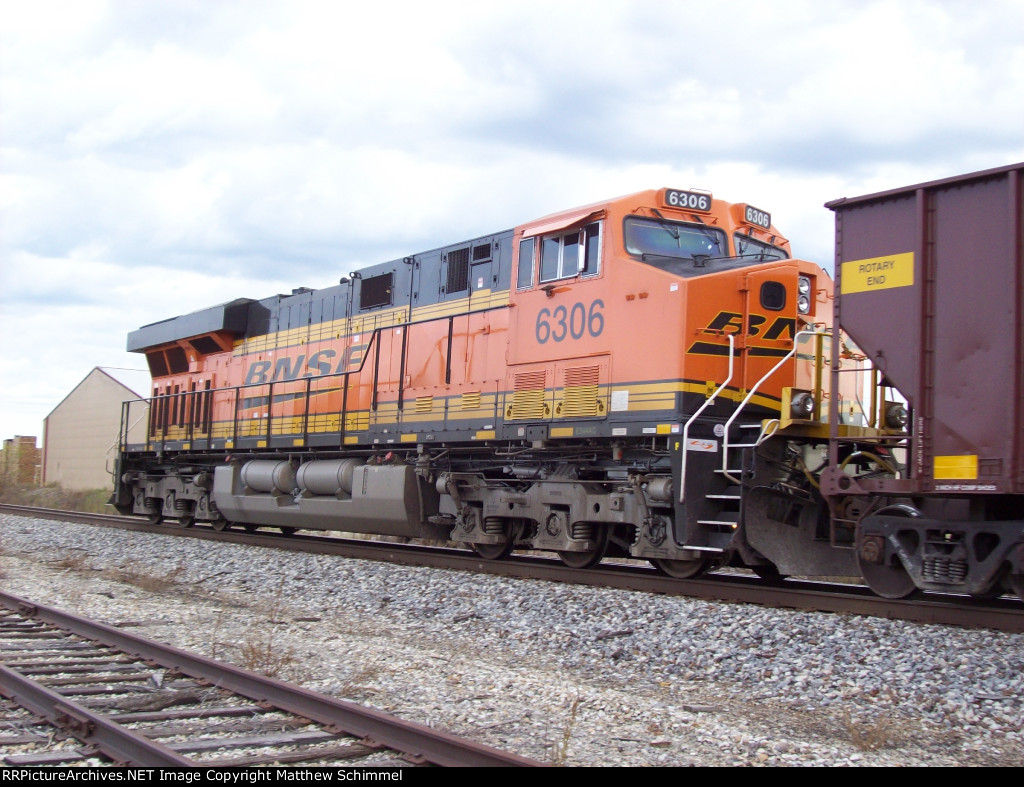 BNSF 6306 -DPU